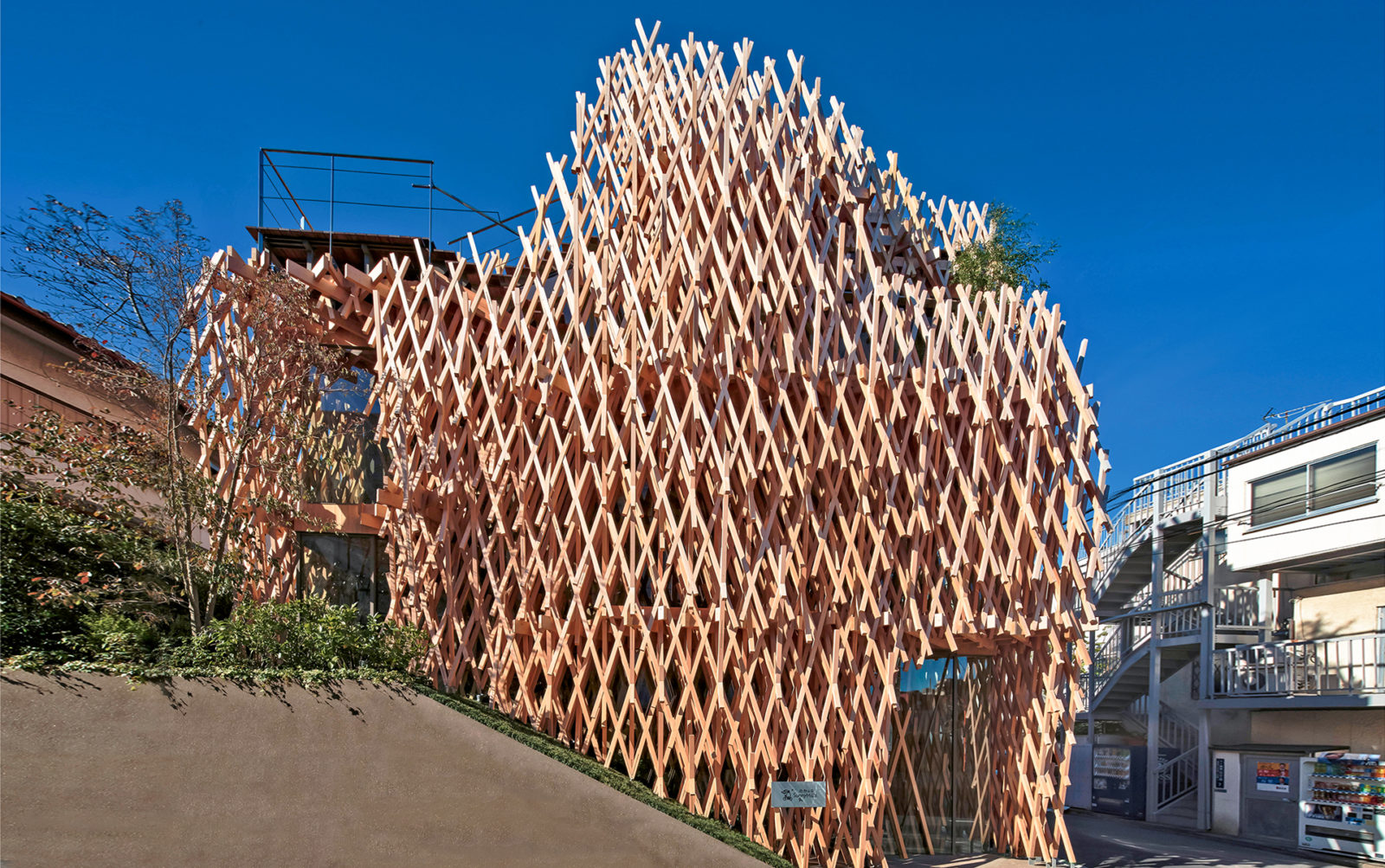 Architect Kengo Kuma's Design Tome - SHLTR